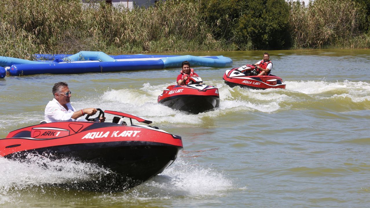 Los «aqua karts» llegan a Sanxenxo