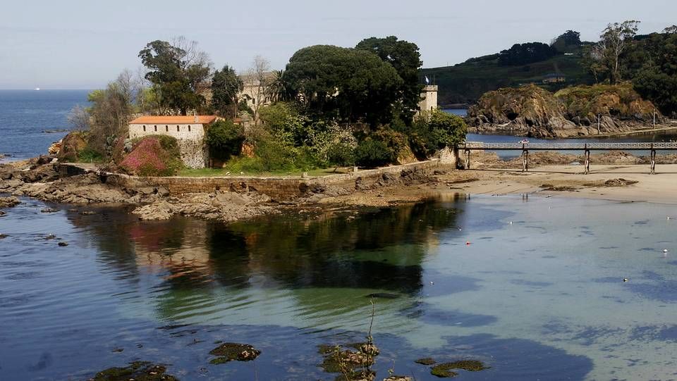 Los 15 castillos para viajar a la Galicia más medieval